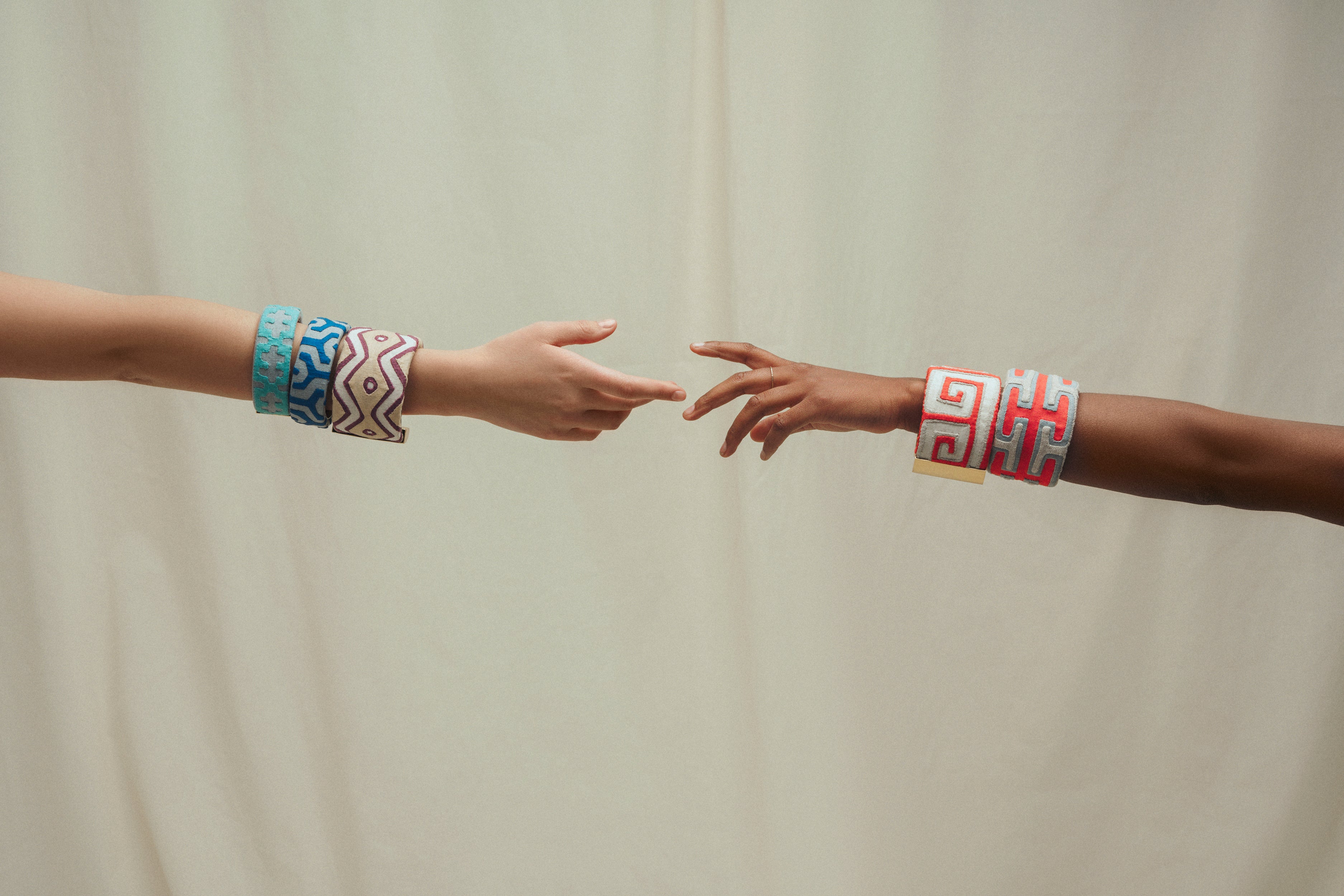 About Mola Sasa – EVERYTHING I WANT